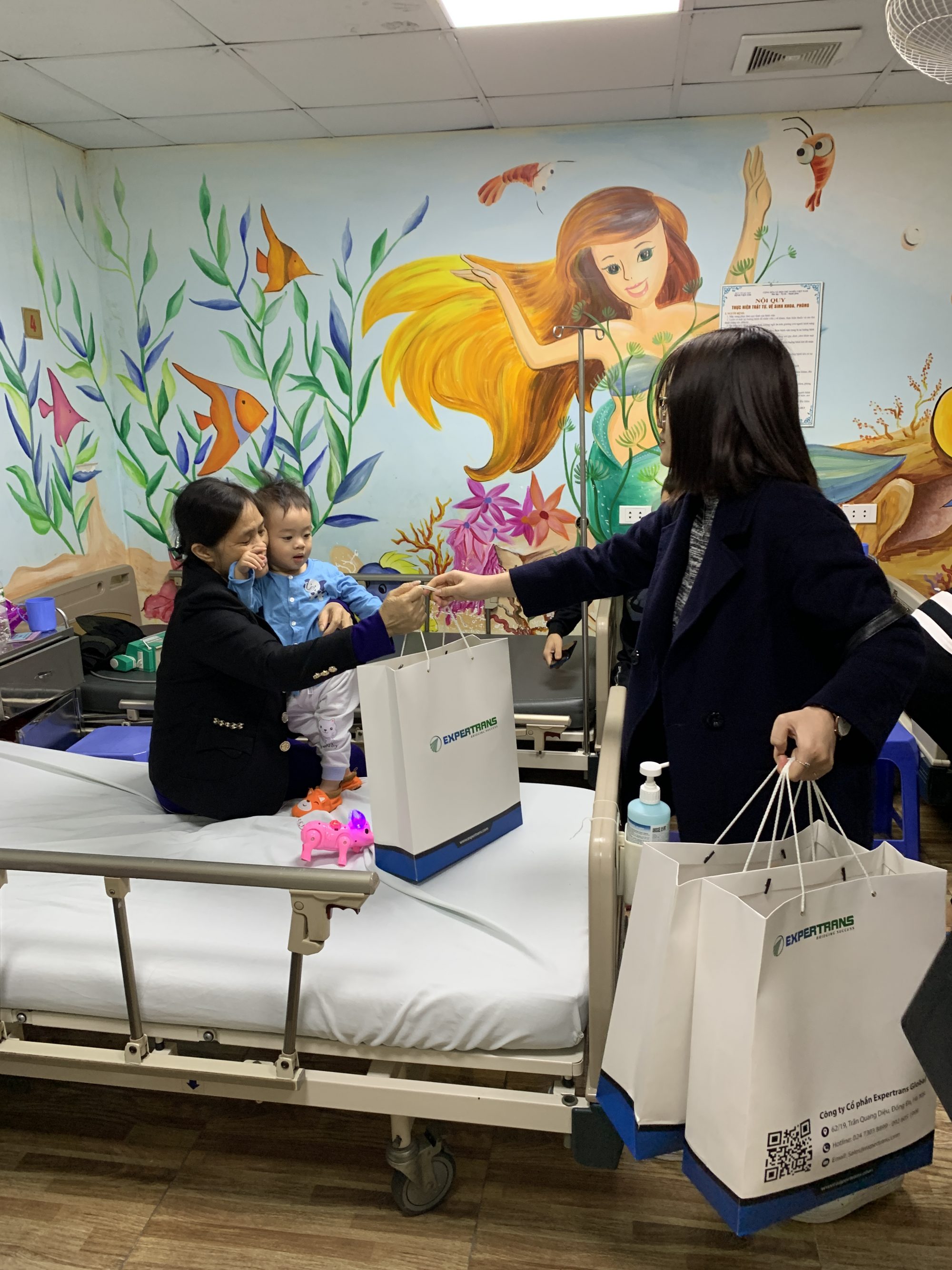 Expertrans Global "Cùng Em Đón Tết" - Translation | Interpretation ...